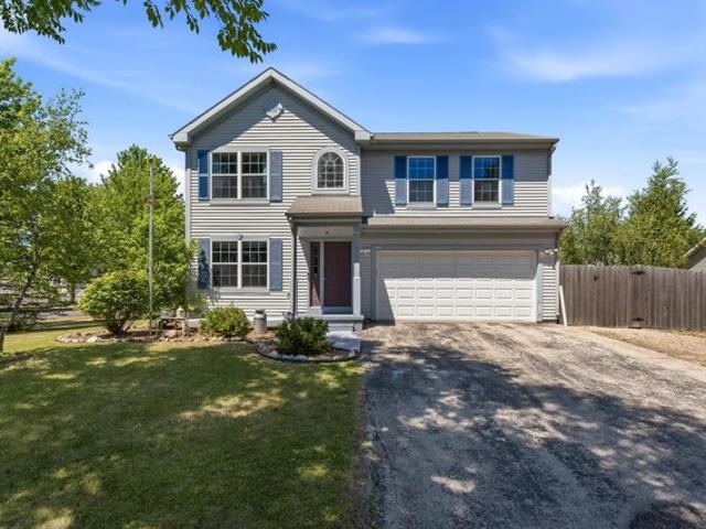 1208 Kennedy Dr, Hartford, WI 53027