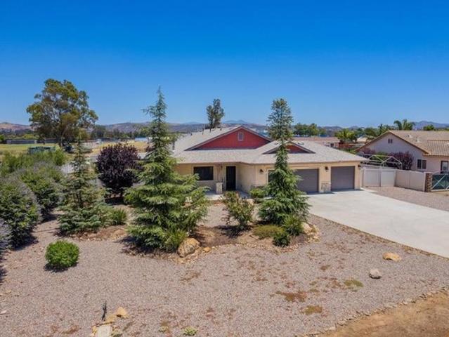 1208 Ledesma Ln, Ramona, CA 92065