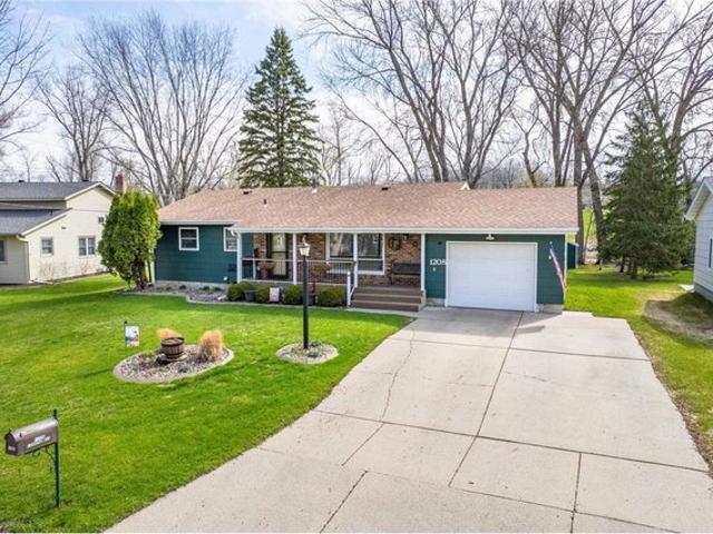 1208 Lenore Way, Fergus Falls, MN 56537
