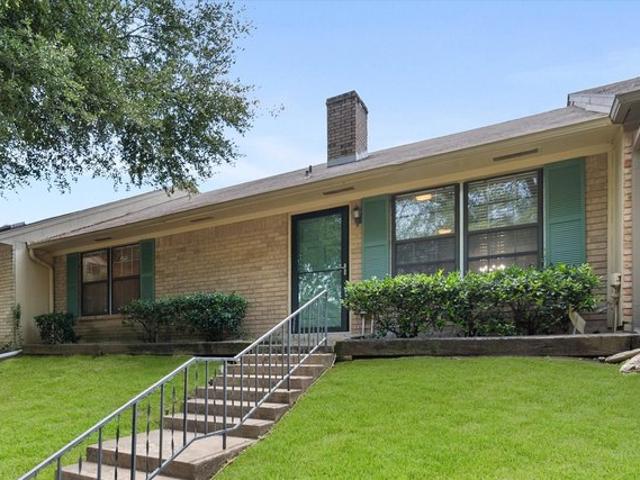 1208 Lexington Dr, Corsicana, TX 75110