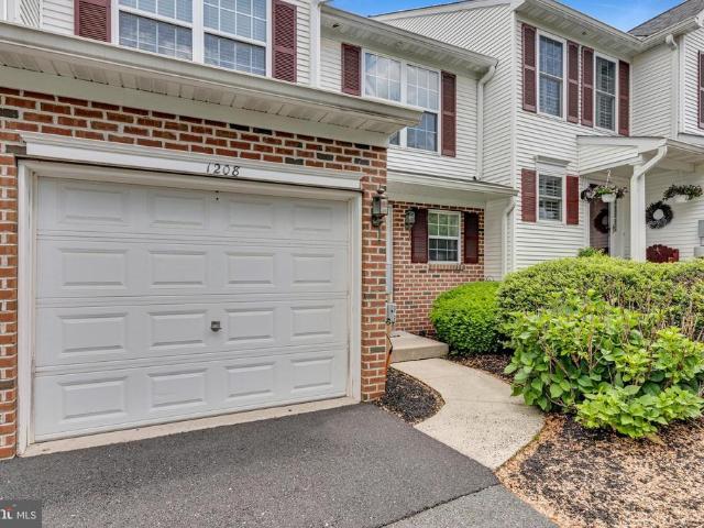 1208 Red Rock Circle