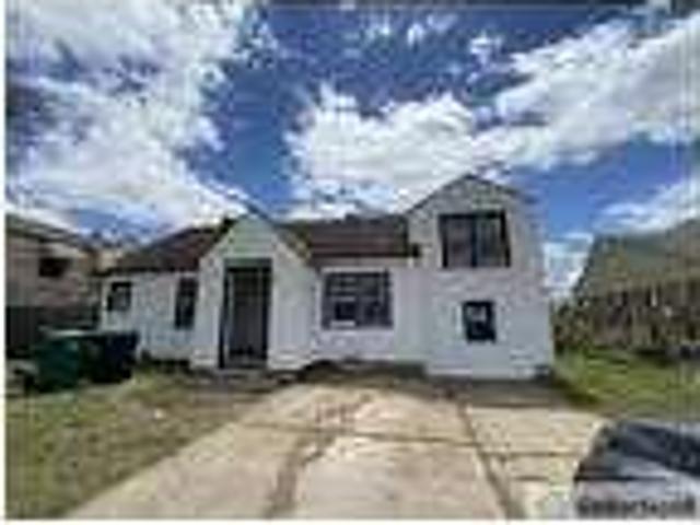 1208 SW 37th St
