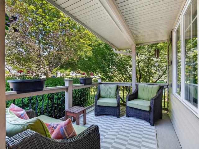 1208 S 25th Court