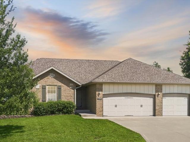 1208 S Jaylin Ave, Springfield, MO 65802