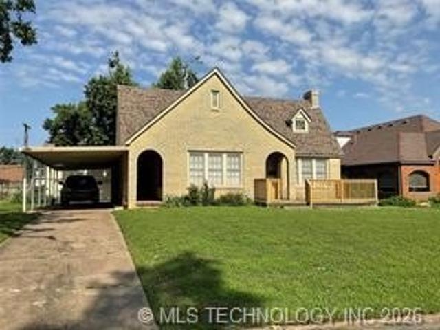 1208 S Jamestown Ave E, Tulsa, OK 74112