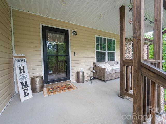 1208 Spring Time Court SW