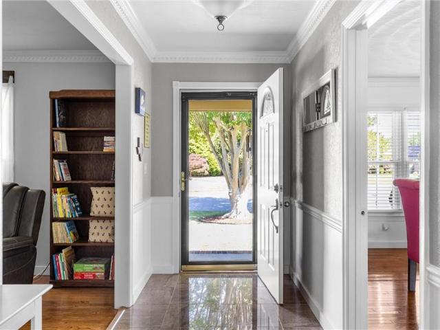 1208 Tarington LNDG
