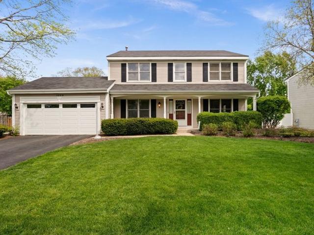 1208 Thrun Dr, Batavia, IL 60510