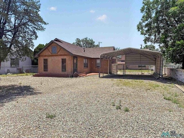 1208 W 8th St, Roswell, NM 88201