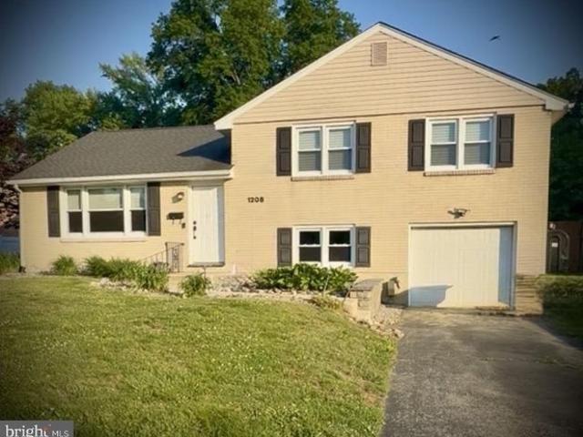1208 Winstead Rd, Wilmington, DE 19803