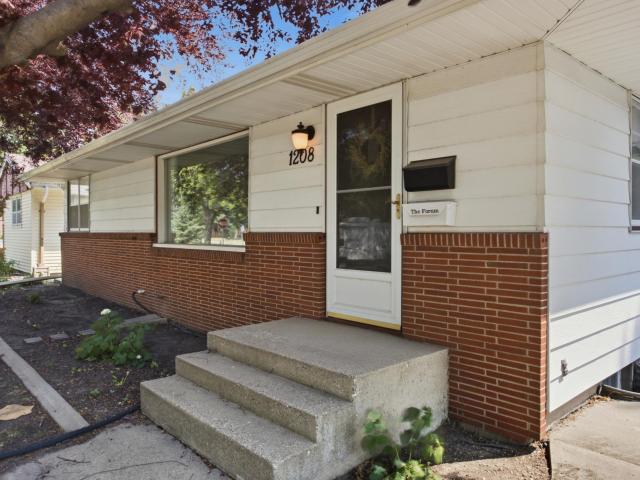 1208 18th Street S