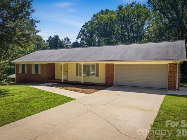 1208 35th Street Pl NE Unit 8, Conover, NC 28613