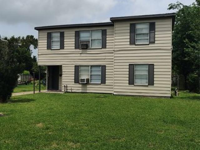 1208 7th Ave, Texas City, TX 77590