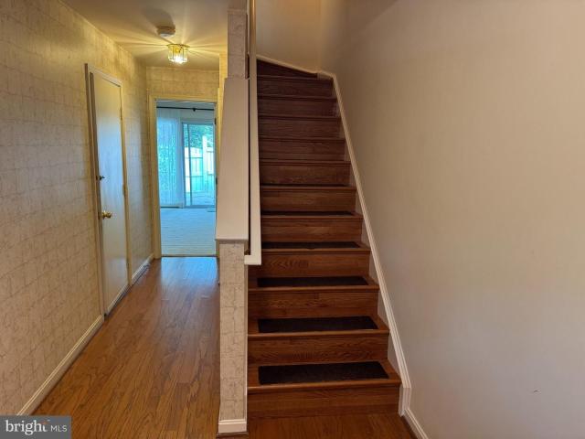 12097 Edgemere Circle, Reston, US, VA
