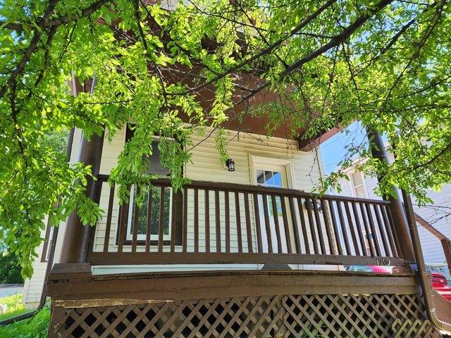 1209 N Gaines St, Davenport, IA 52804