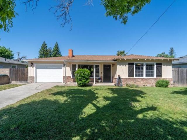 1209 Nelson Ave, Modesto, CA 95350