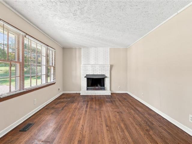 1209 Old Alabama Road SW