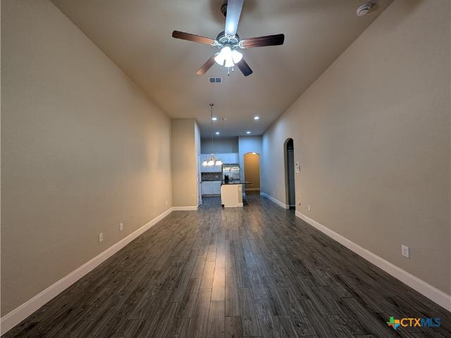 1209 Old FM 306