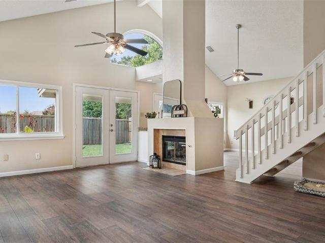 1209 Broken Arrow Trail