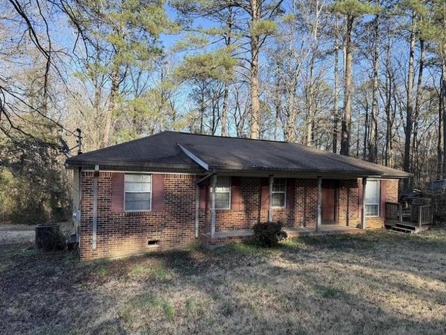 1209 Cherokee Rd, Jasper, AL 35501