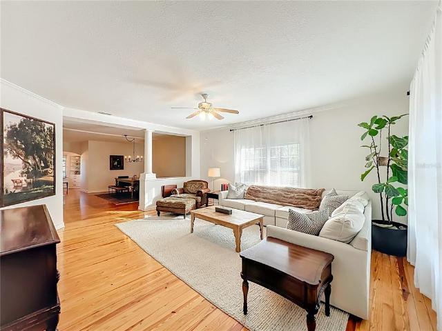1209 Clouser Ave, Orlando, FL 32804 | MLS #O6395