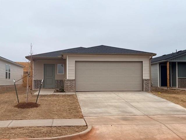 1209 Colt Dr, Guthrie, OK 73044