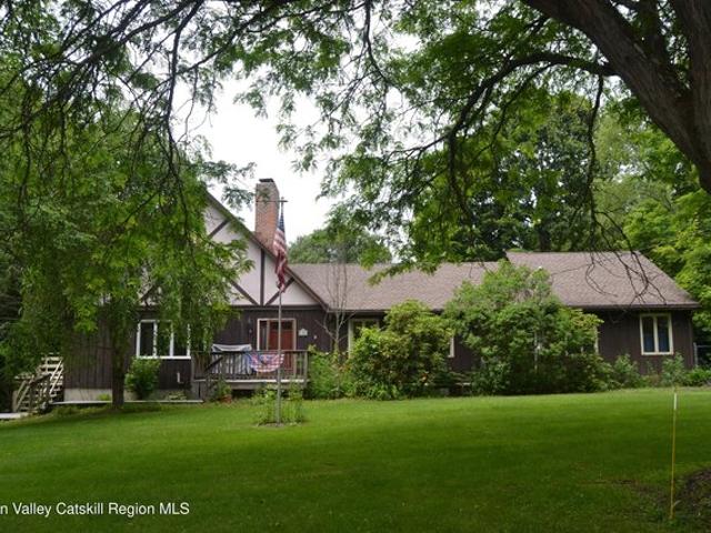 1209 County Route 22, Ghent, NY 12075