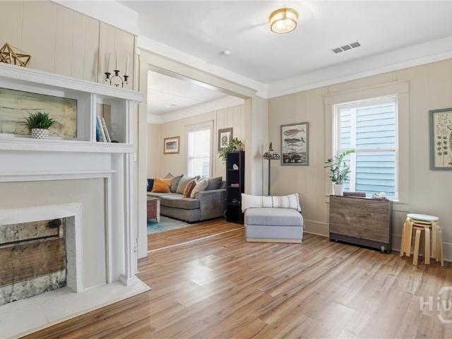 1209 E Anderson St, Savannah, GA 31404 | MLS #SA348744 | Compass