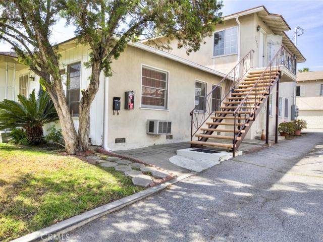 1209 E Lexington C