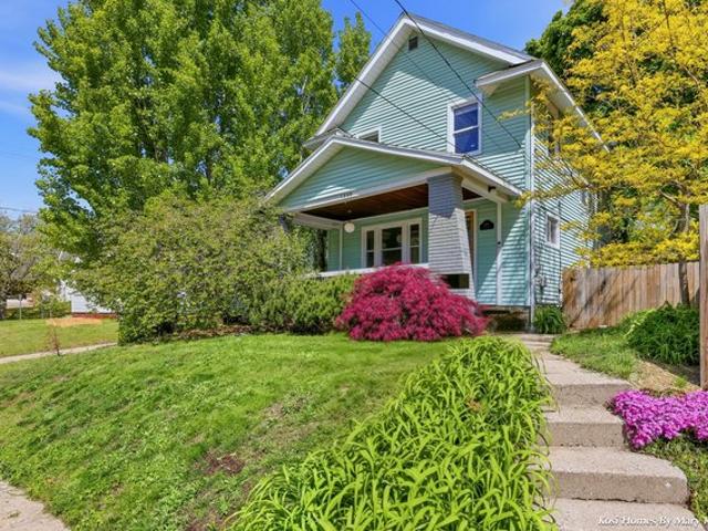 1209 Fisk Rd SE, Grand Rapids, MI 49506