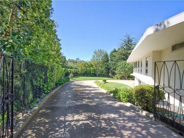 1209 Granvia Altamira, Palos Verdes Estates, CA 90274
