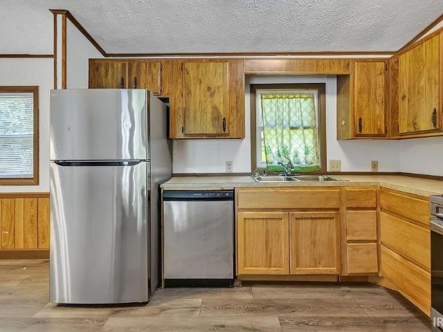 1209 Green Tree Lane