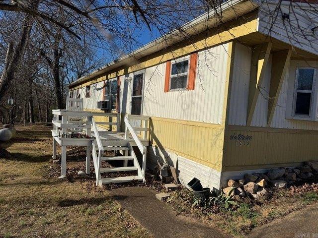 1209 Hawk Dr, Horseshoe Bend, AR 72512