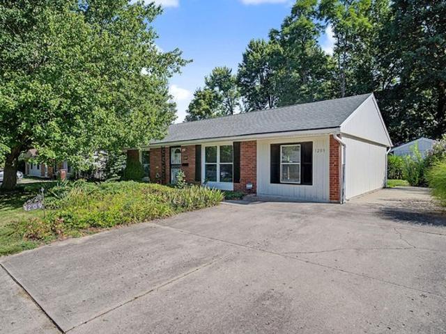 1209 Hemlock Way, New Carlisle, OH 45344