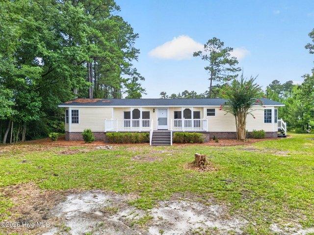 1209 Hickman Rd NW, Calabash, NC 28467