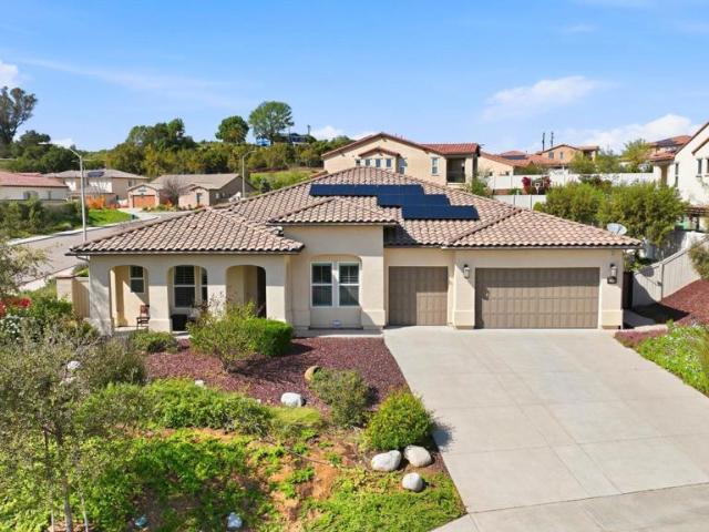 1209 Pfeiler Pl, Escondido, CA 92026 | Compass