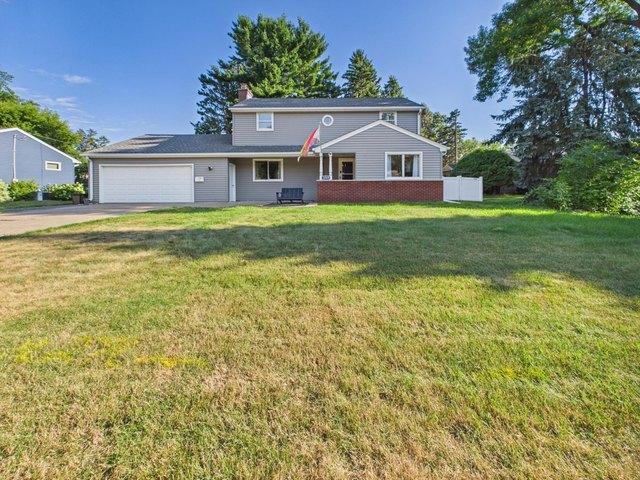 1209 Pine St W, Stillwater, MN 55082