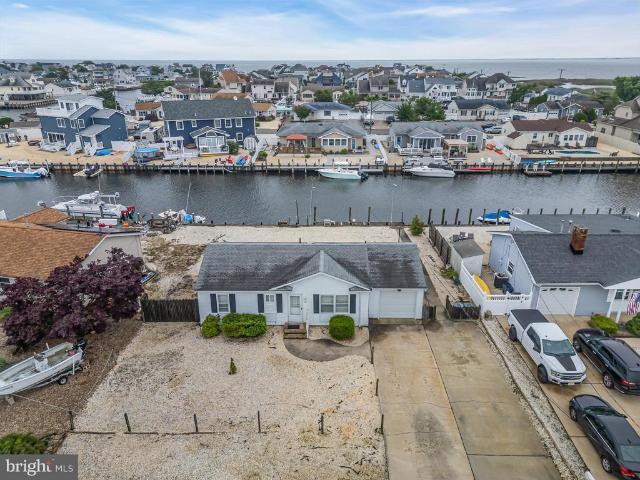 1209 Plover Court