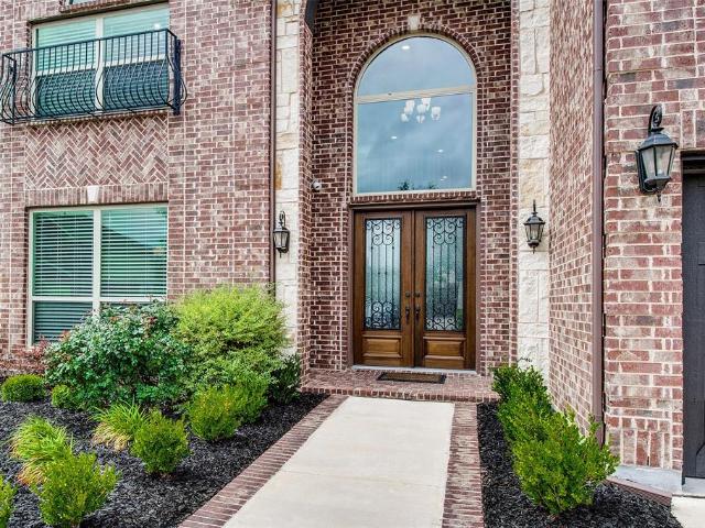 1209 Summer Lane