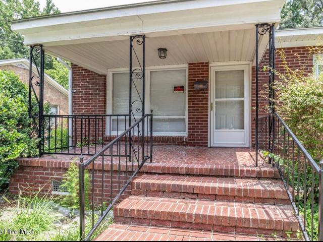 1209 Sycamore Road