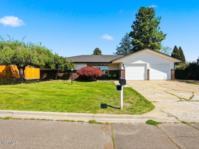 1209 S 37th Ave, Yakima, WA 98902 | MLS #26 1225