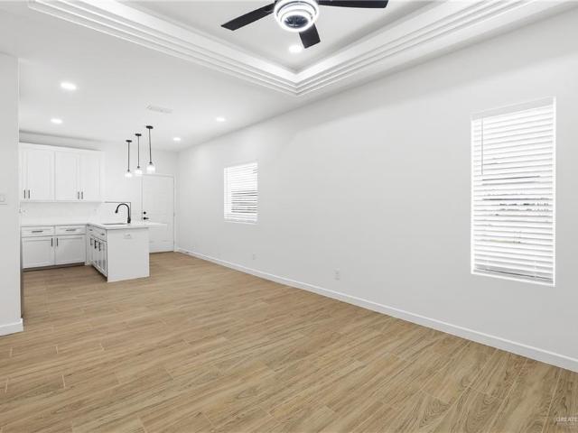 1209 S Waterfall Avenue