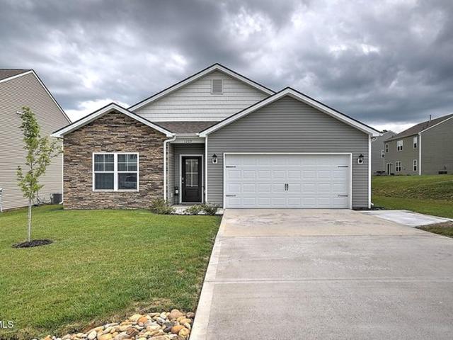 1209 Valley Parke Dr, Kingsport, TN 37663