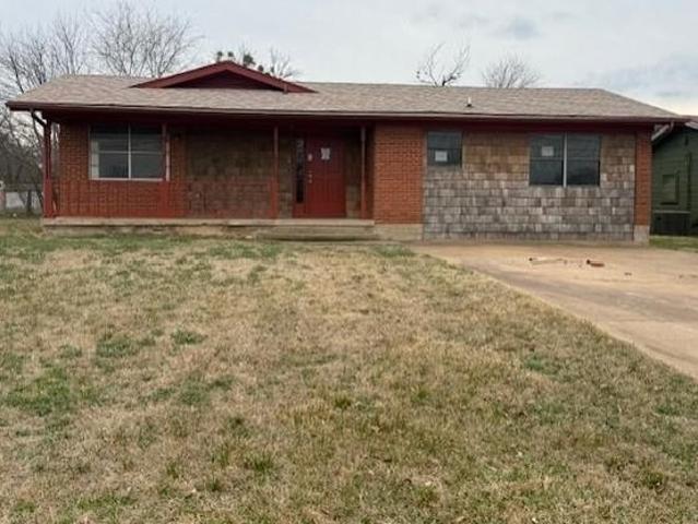 1209 W Elliott St, Breckenridge, TX 76424