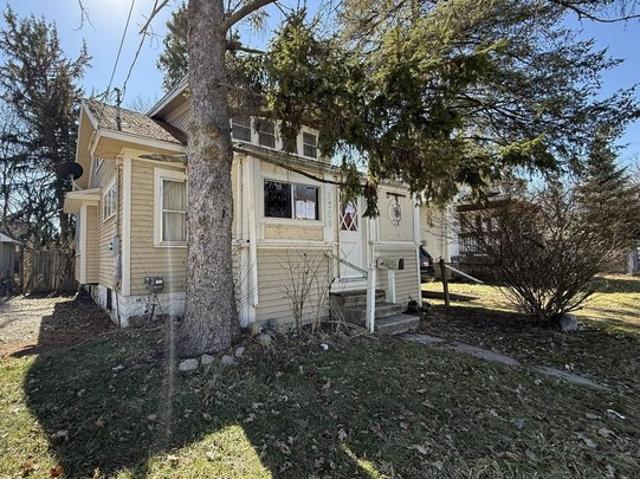 1209 W Mount Hope Ave, Lansing, MI 48910