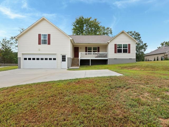 1209 Wesley Ct, Lawrenceburg, TN 38464 | MLS #3133 | Compass