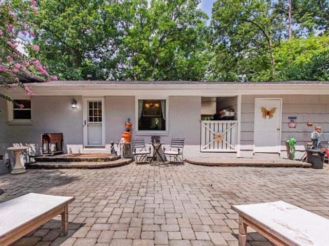 1209 Willowbrook Drive