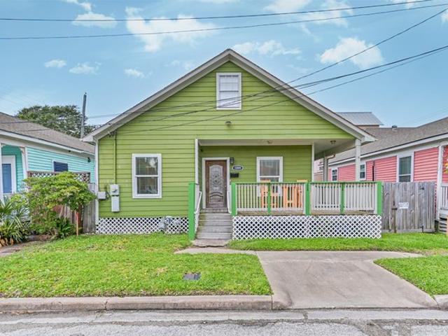 1209 11th St, Galveston, TX 77550
