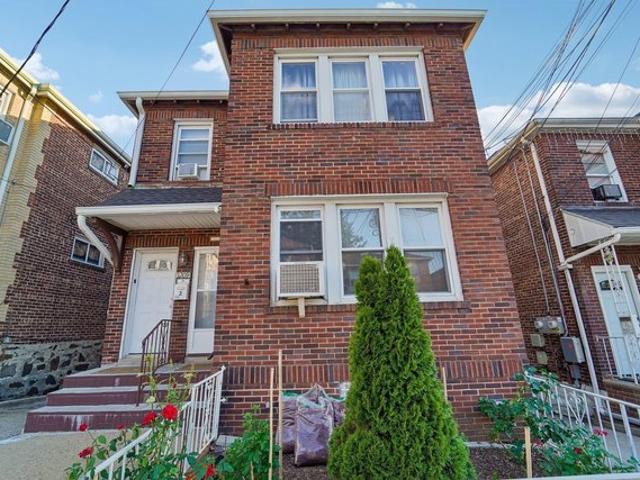 1209 88th St, North Bergen, NJ 07047