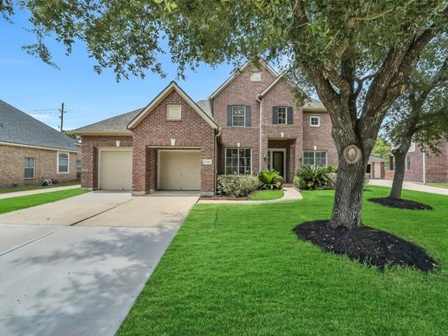12003 Banks Run Dr, Pearland, TX 77584